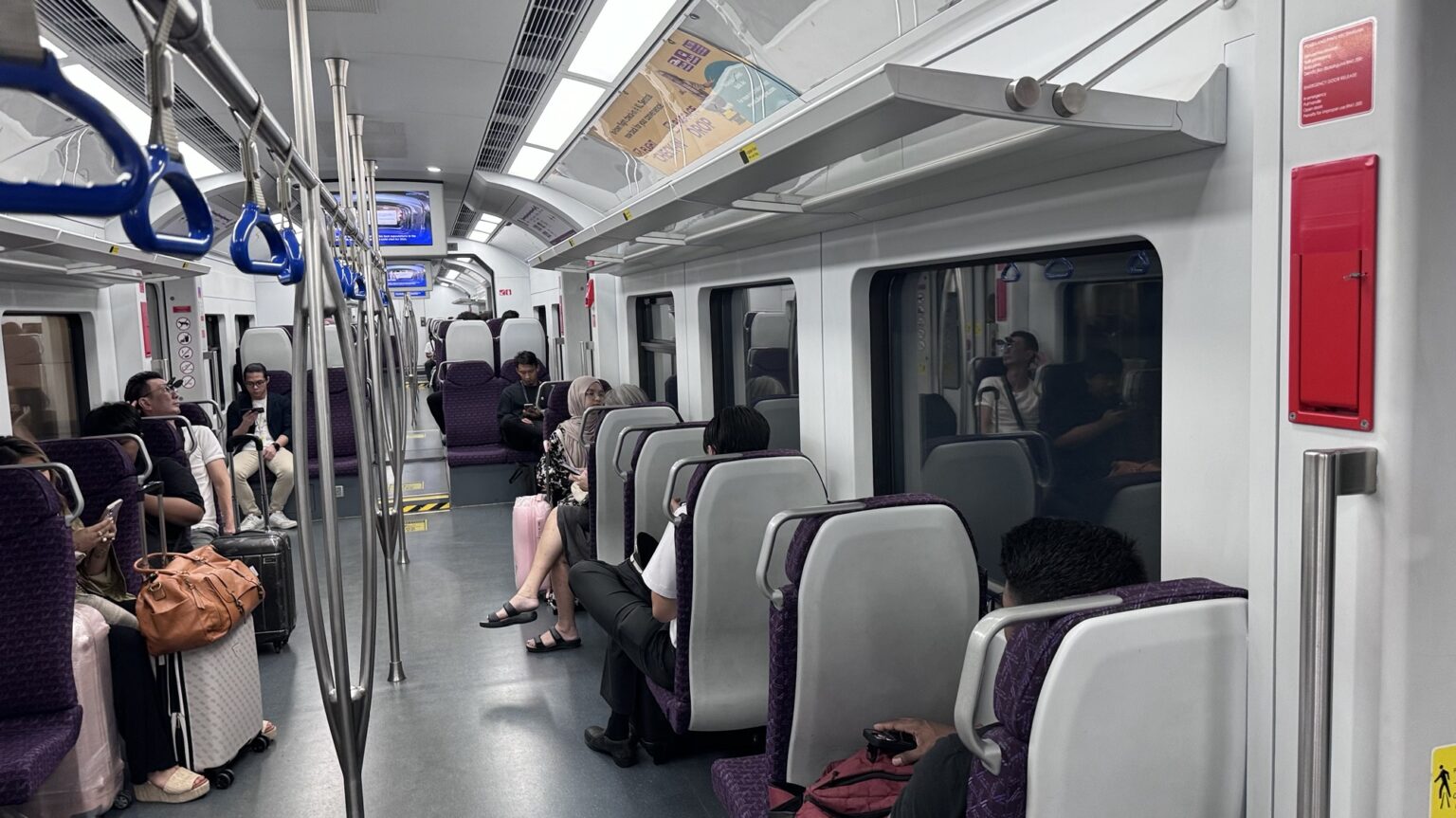 KLIA1（クアラルンプール国際空港ターミナル1）空港ガイド/市内へのアクセス方法 | ちーたろうの旅育手帖
